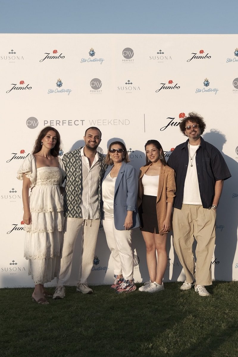 Marine Koleksiyonu misafirlerden tam not aldı | Moda Dergi Tv